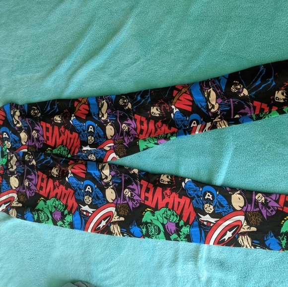 Marvel | Pants & Jumpsuits | Marvels Avengers Leggings | Poshmark